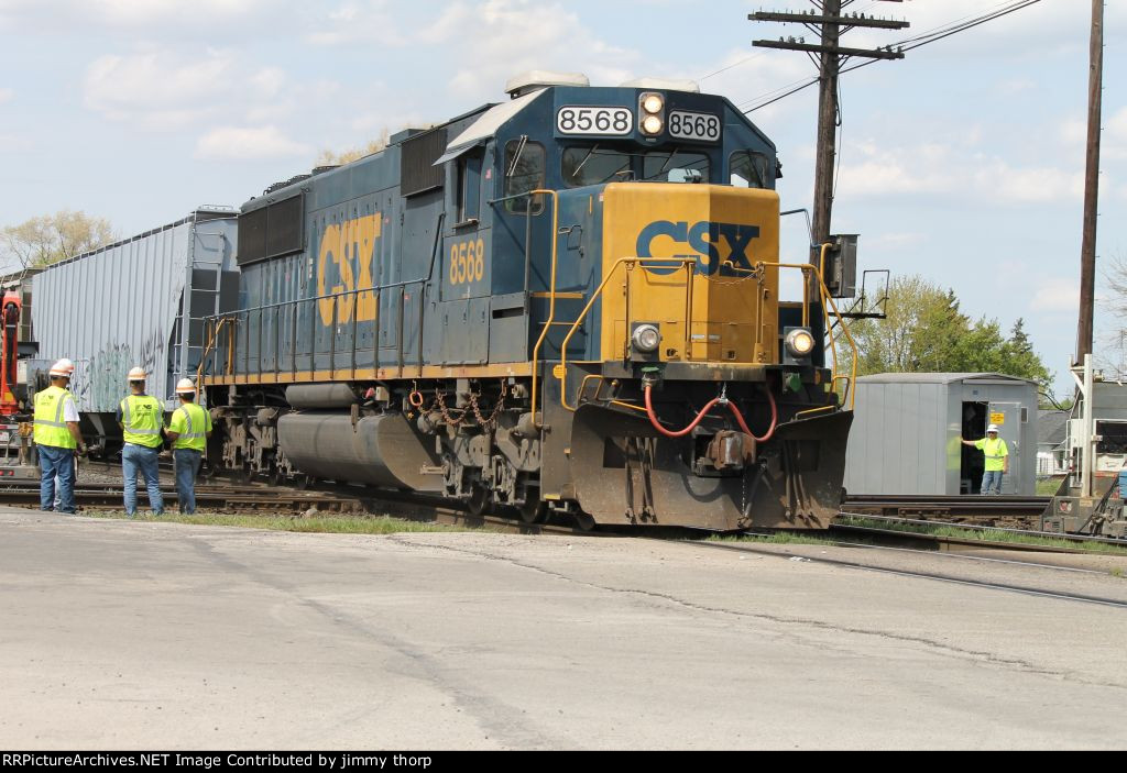 CSX 8568